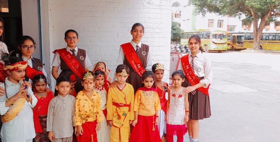 JANMASHTAMI CELEBRATIONS :: Shishu Niketan Model Sr. Sec. School